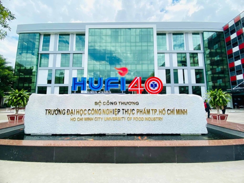 Tất tần tật học phí HUFI năm 2024 và những thông tin cần biết