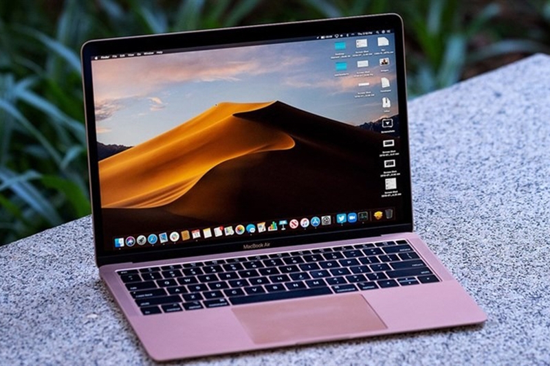 Laptop like new là gì? Phân biệt rõ trước khi quyết định mua