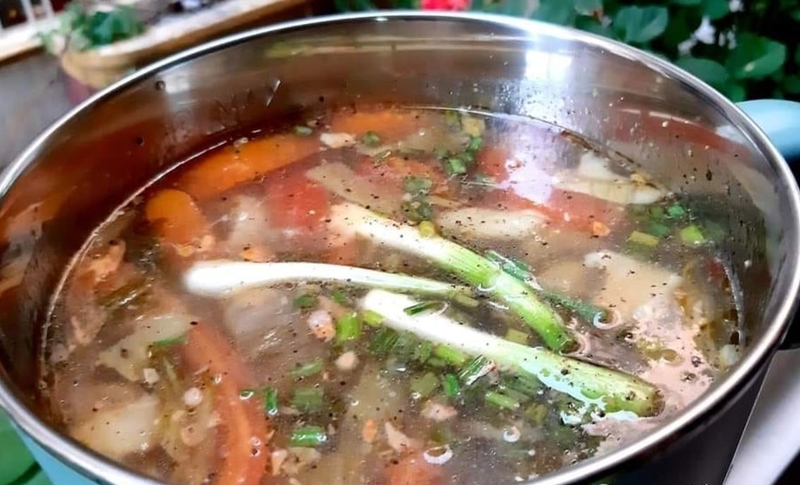 Hướng dẫn công thức nấu lẩu lòng heo thơm ngon, nóng hổi, vừa ăn vừa ...