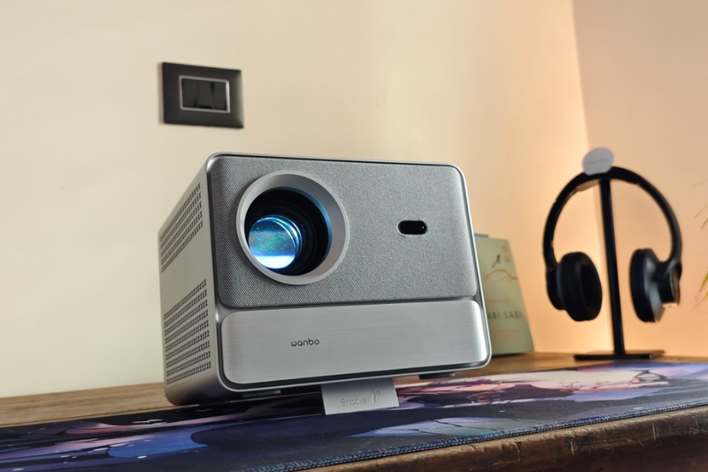 Điểm danh các dòng máy chiếu mini ban ngày chất lượng nhất hiện nay