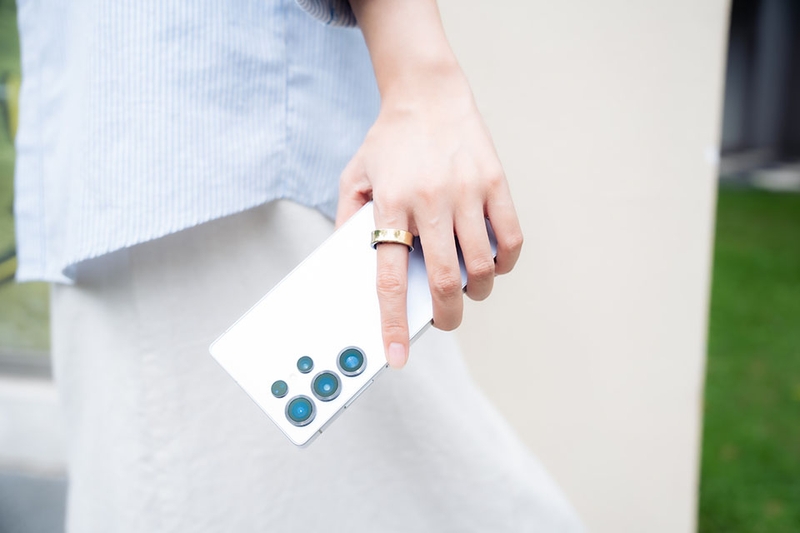 Một tuần trải nghiệm Galaxy Ring: Nhẹ như không đeo, nhỏ mà có võ