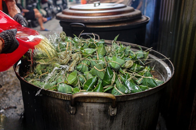 Hướng dẫn cách làm bánh ú lá tre vừa ngon vừa đẹp mắt cho Tết Đoan Ngọ