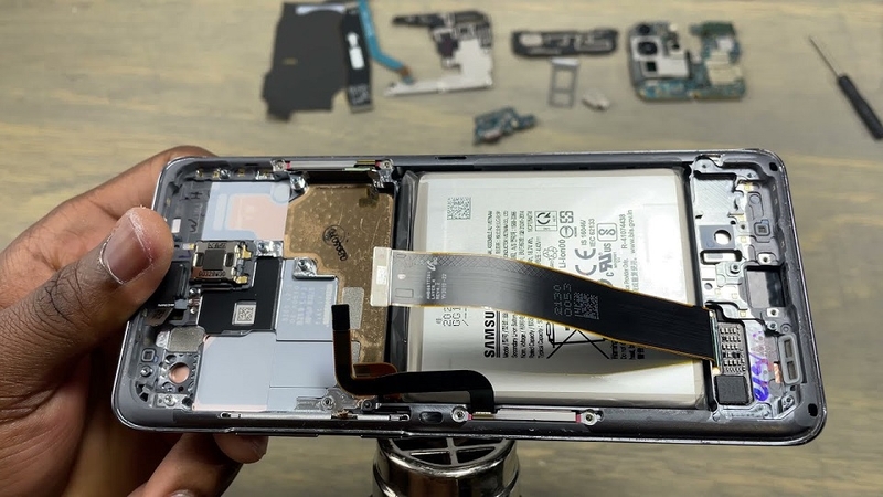 Bảng giá thay pin điện thoại Samsung cập nhật mới nhất năm 2026