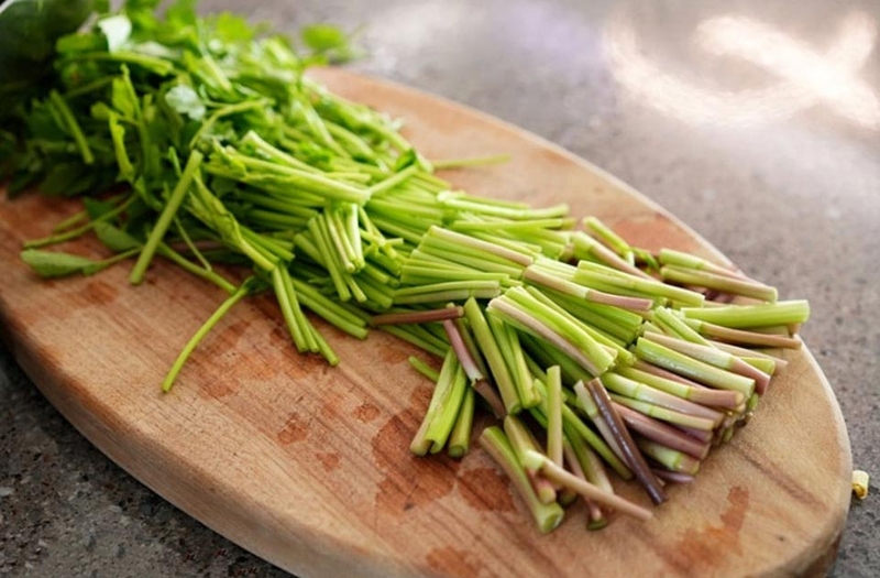 Các loại rau ăn lẩu dê đặc sắc, khiến món ăn thêm ngon miệng