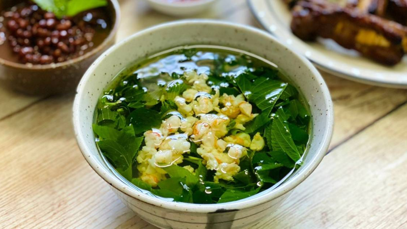 Hướng dẫn cách nấu canh rau tập tàng đơn giản, ngon và chuẩn vị