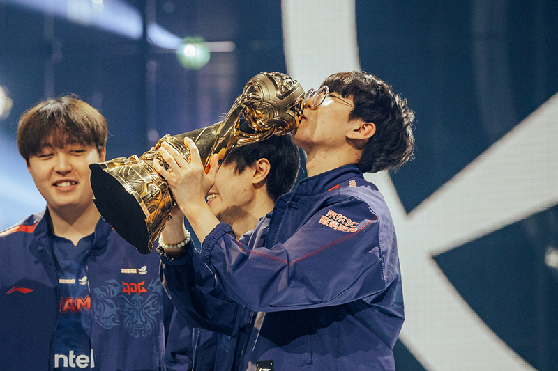 Ruler LOL: Sự nghiệp thi đấu lẫy lừng của Xạ Thủ Gen.G và JDG