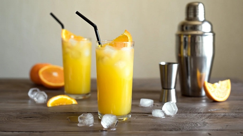 Cocktail Screwdriver là gì? Lịch sử và cách pha chế đơn giản nhất