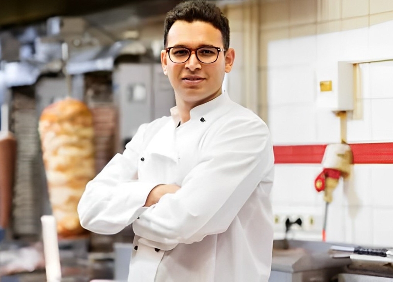 Sous Chef là gì? Khám phá mức lương và vai trò trong nhà hàng