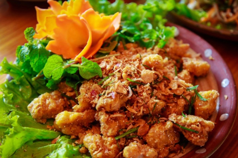 Sụn gà rang muối giòn rụm - Món ngon đưa cơm không thể bỏ qua