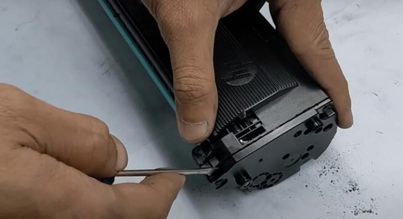 Cách thay mực máy in HP tại nhà, thao tác đơn giản chỉ với 4 bước