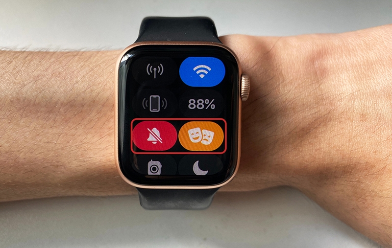 Theater Mode là gì? Tính năng và cách kích hoạt Theater Mode trên Apple ...