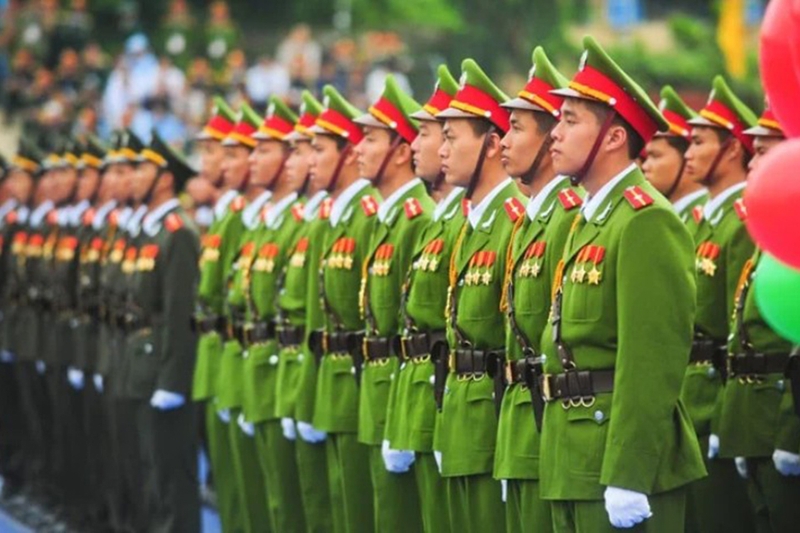 Tìm hiểu sĩ quan là gì: Vai trò, nghĩa vụ và những điều sĩ quan không ...