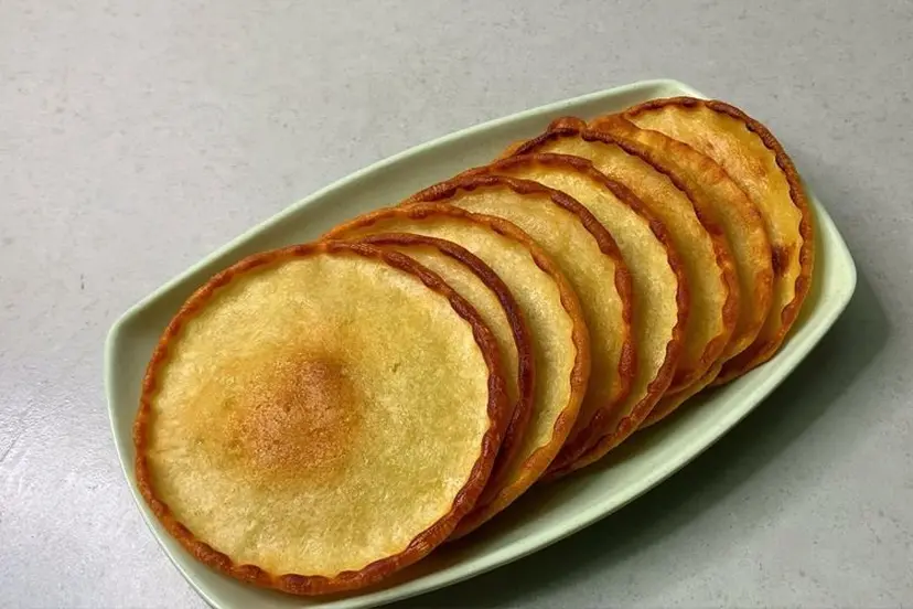 Cách làm bánh bột mì chiên giòn xốp, thơm ngon chỉ trong 15 phút