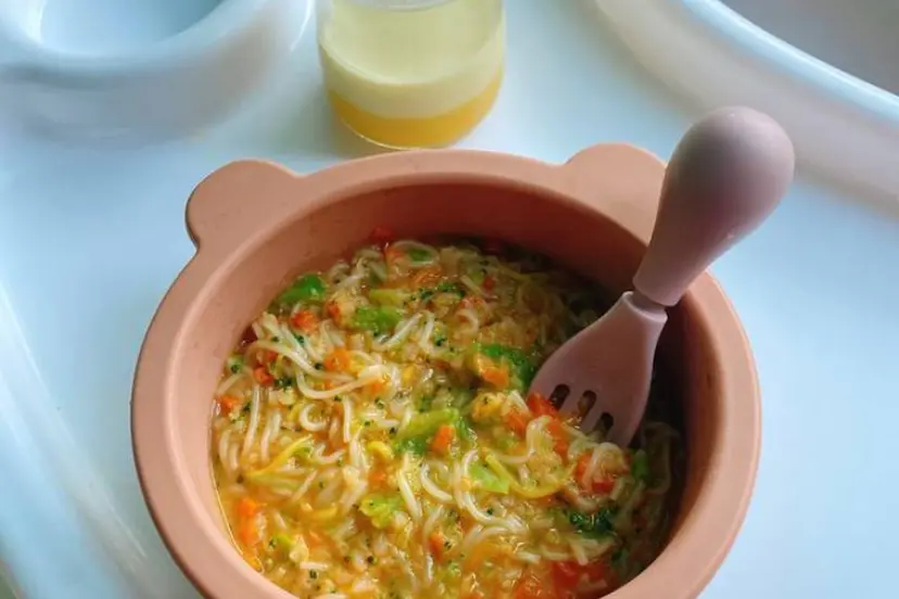 Cách nấu mì cho bé ăn dặm dễ ăn và đầy đủ dưỡng chất