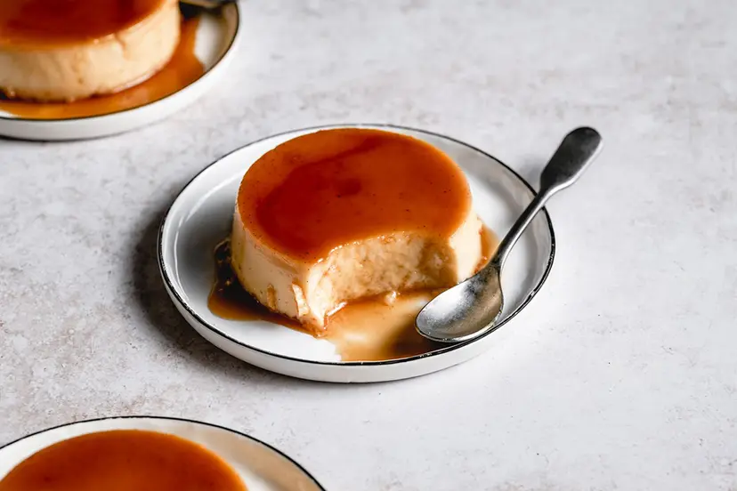 Tuyệt chiêu làm bánh flan caramel ngon béo, không bị tanh, ai cũng mê