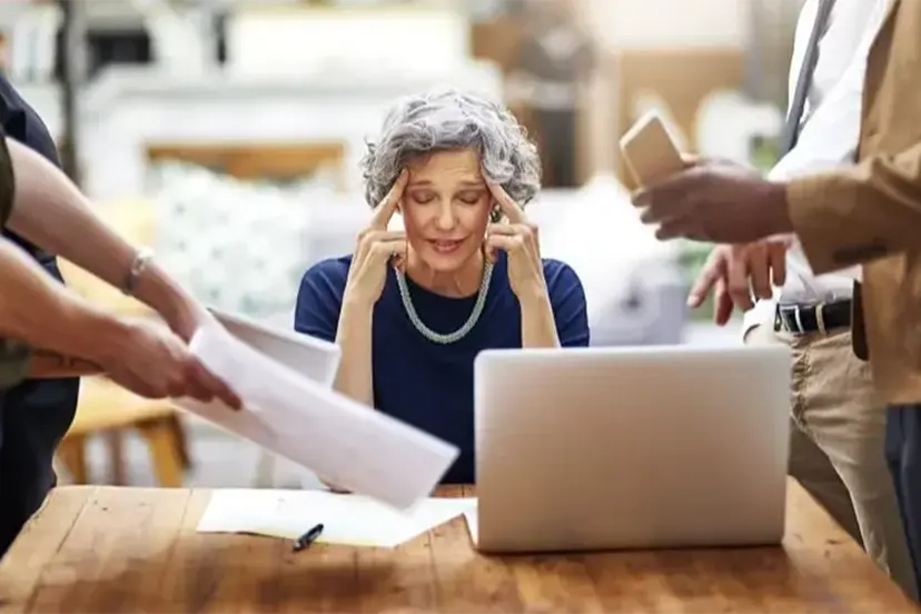 Collaboration overload là gì? Cách vượt qua tình trạng quá tải