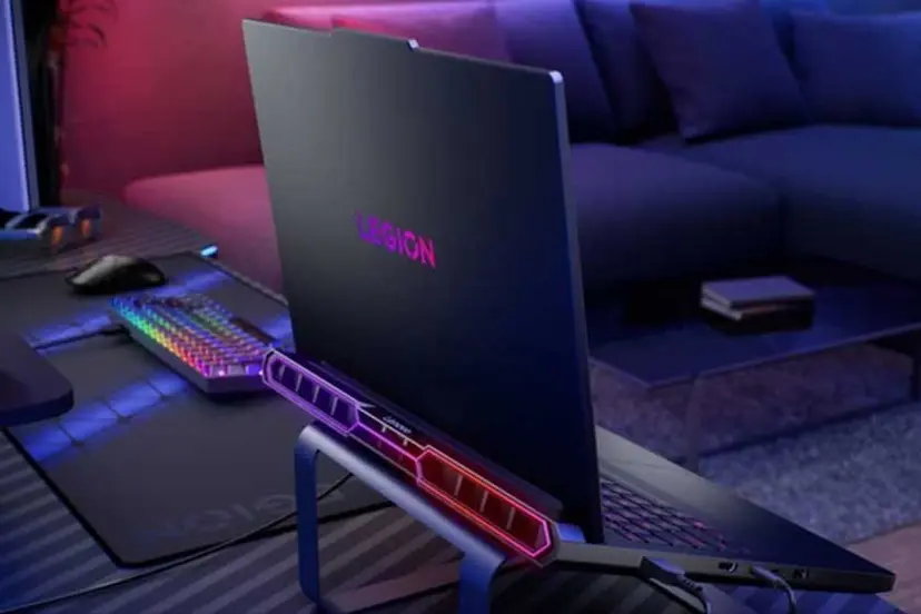 Legion Pro 7i Gen 10: laptop gaming cao cấp cho game thủ nặng đô