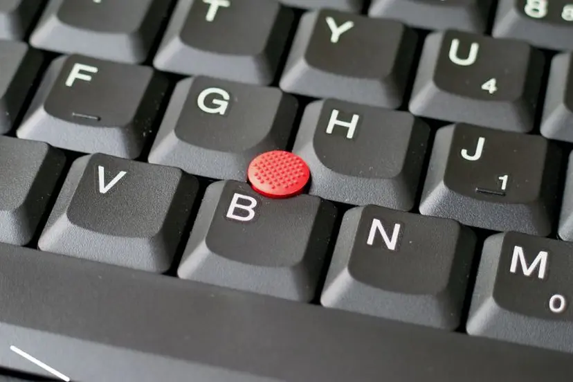 Trackpoint là gì? Cách sử dụng Trackpoint trên laptop ThinkPad