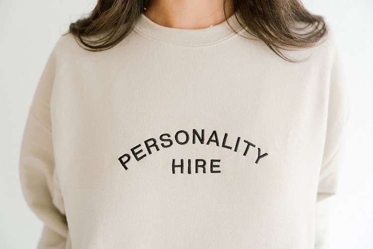 Personality hire là gì? Khi cá tính trở thành “tấm vé” xin việc đầy ...