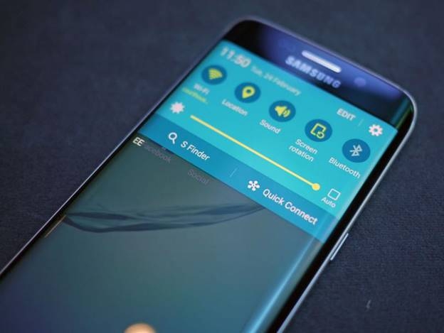 [MWC 2015] Trên tay Samsung Galaxy S6 Edge: thiết kế, màn hình và phần cứng