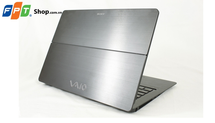 New MacBook 12 vs Sony Vaio SVF14N2APX : Cấu hình