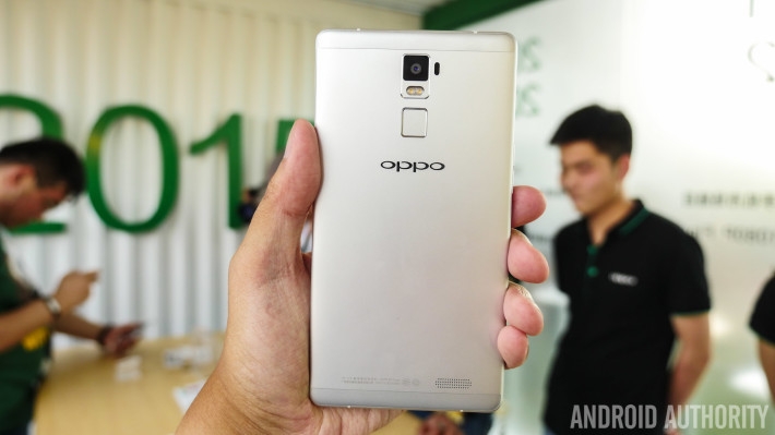 Trên tay OPPO R7 Plus – những ấn tượng đầu tiên về thiết kế và phần cứng