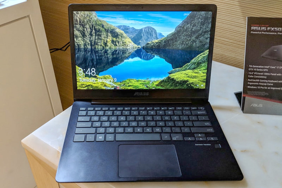 [CES 2018] Trên tay Asus Zenbook 13 2018
