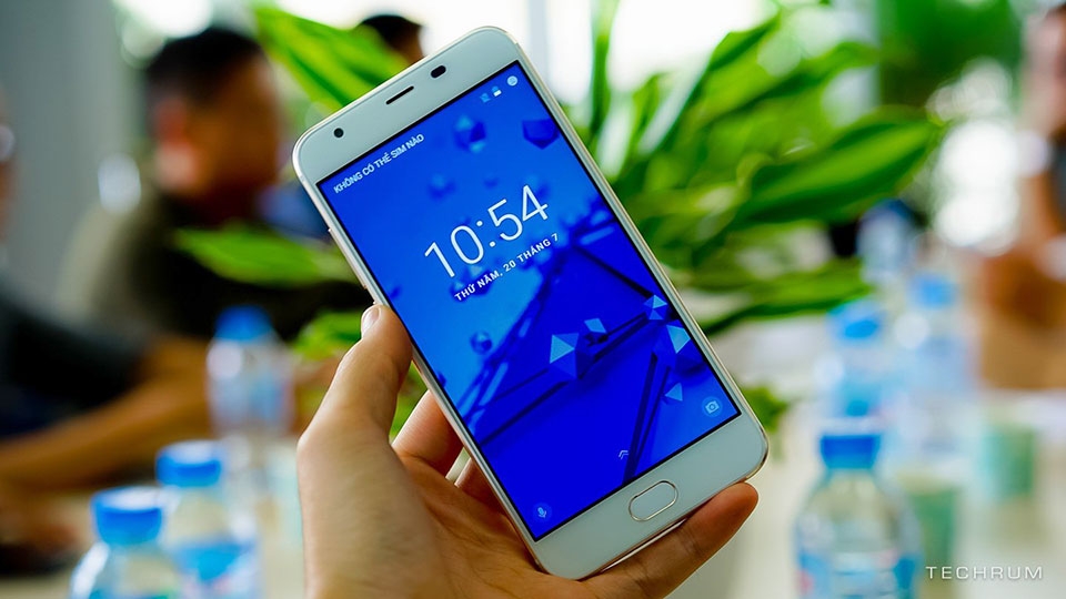 Trên tay Asanzo Z5: Smartphone thương hiệu Việt