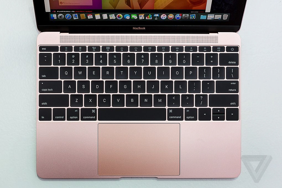 Trên tay MacBook 12 inch rose gold mới