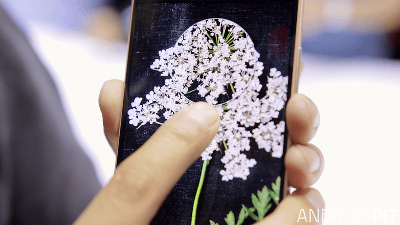 Smartphone màn hình 4K, 4GB RAM, Force Touch liệu có cần thiết?