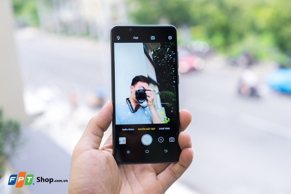 Đánh giá Vivo V7 Plus: Camera 24MP, Snapdragon 450