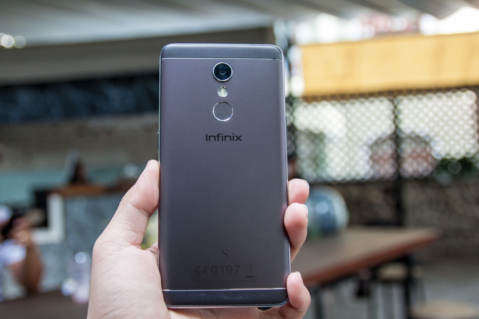 Infinix S2 camera selfie kép chính thức được ra mắt