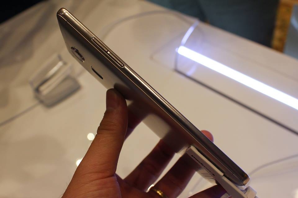 Coolpad Shine chính thức ra mắt tại thị trường Việt Nam