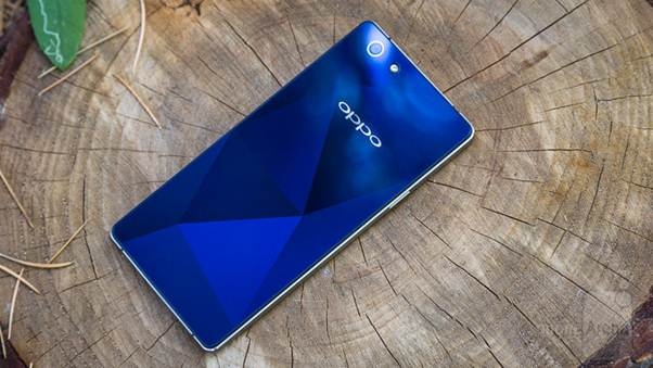 Đánh giá chi tiết điện thoại tầm trung Oppo R1x (Phần 1)