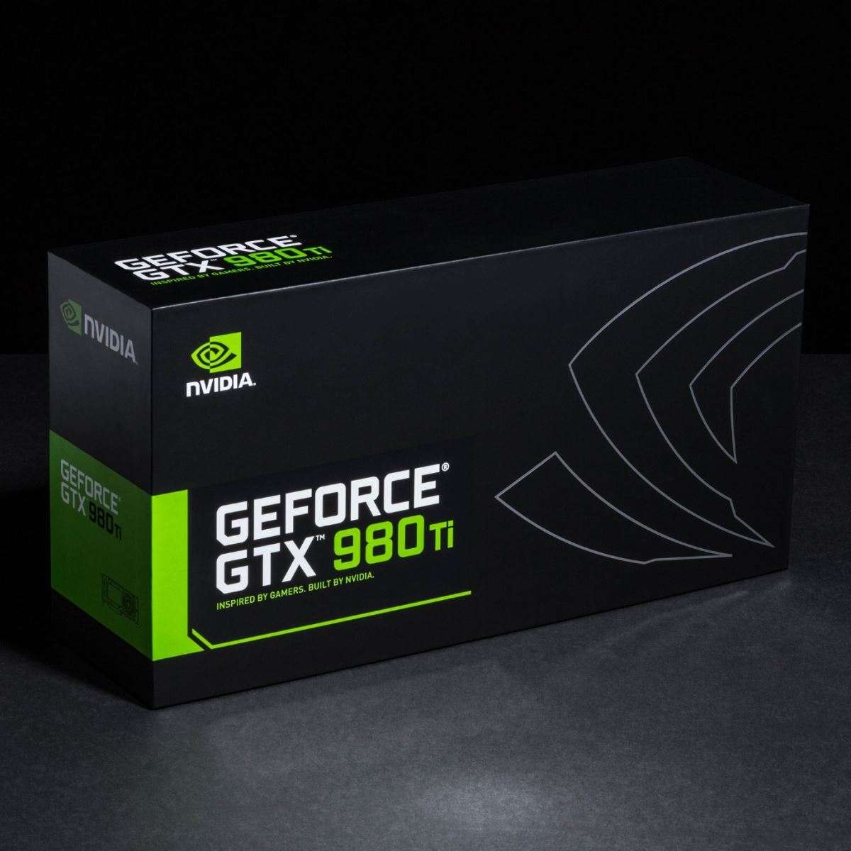 NVIDIA GTX 980 Ti với khả năng hiển thị hình ảnh 4K và chơi game thực tế ảo