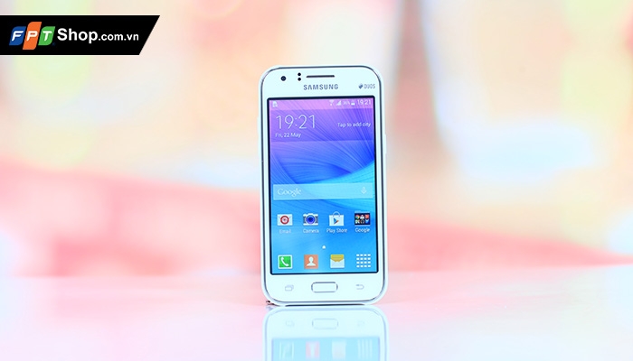 Đánh giá Samsung Galaxy J1 – Chiếc smartphone tầm trung thế hệ mới của ...