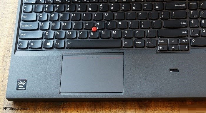 Hình ảnh thực tế về ThinkPad W540 Laptop Workstation mạnh mẽ từ Lenovo