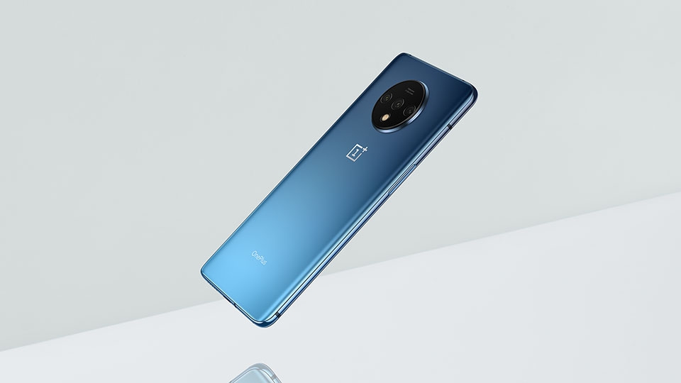 OnePlus 7T được liệt kê trên trang Amazon