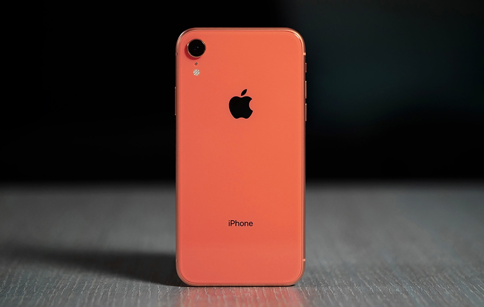 Người dùng báo cáo iPhone XR đang gặp lỗi với nhà mạng tại Anh
