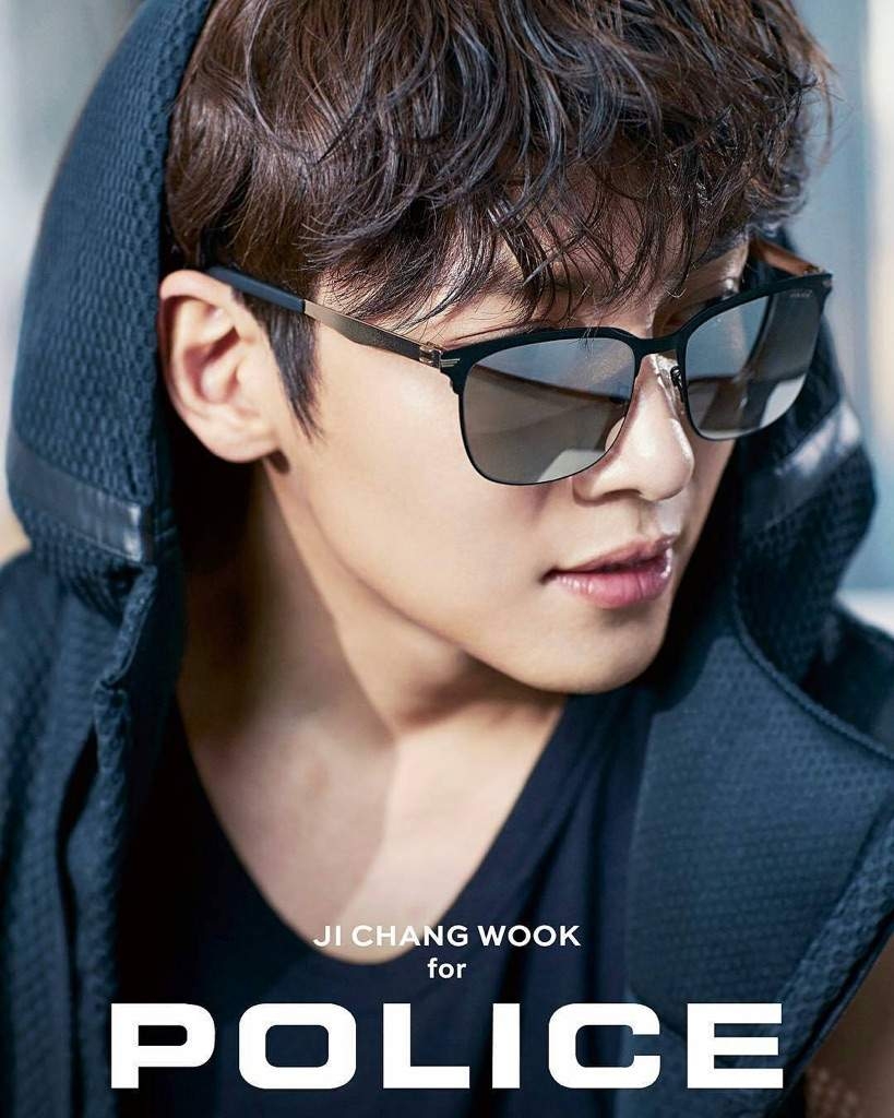 Police – thương hiệu kính mắt đình đám đậm cá tính