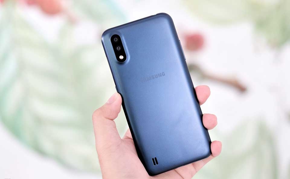 Vì sao Samsung Galaxy A01 lại "ngon, bổ và rẻ"?