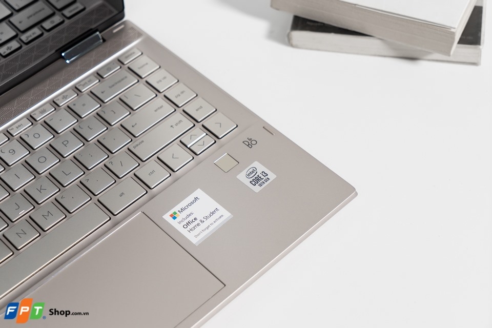 HP Pavilion x360 14-dw0061TU: 15 triệu có Windows + Office