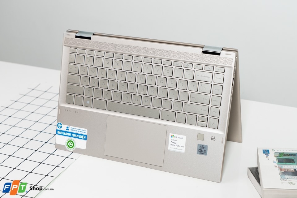 HP Pavilion x360 14-dw0061TU: 15 triệu có Windows + Office