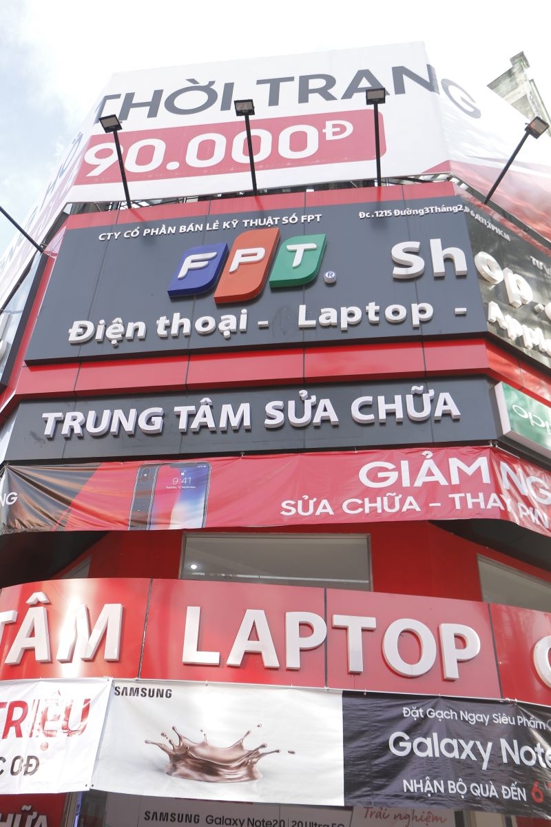 FPT Shop mở Trung tâm sửa chữa điện thoại, laptop