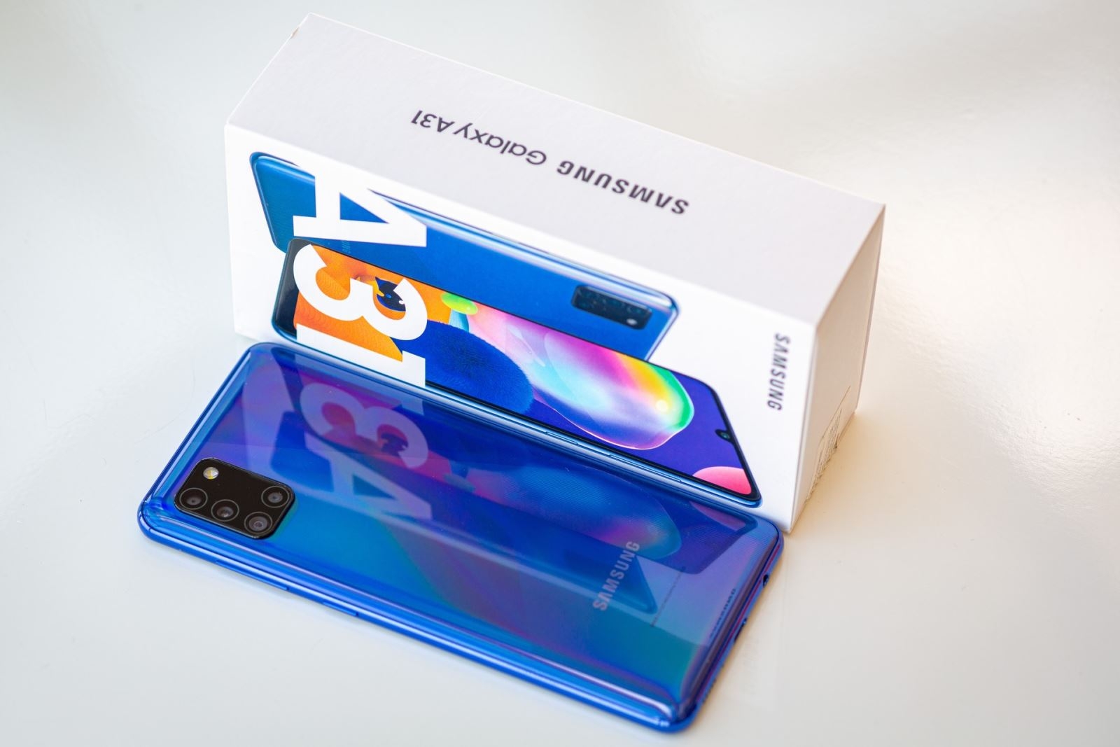 Đánh giá thiết kế Samsung Galaxy A31