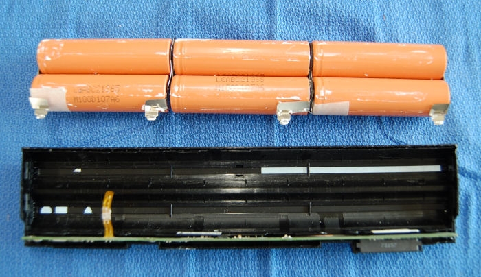 Cell pin là gì? Những điều cần biết về Cell pin laptop