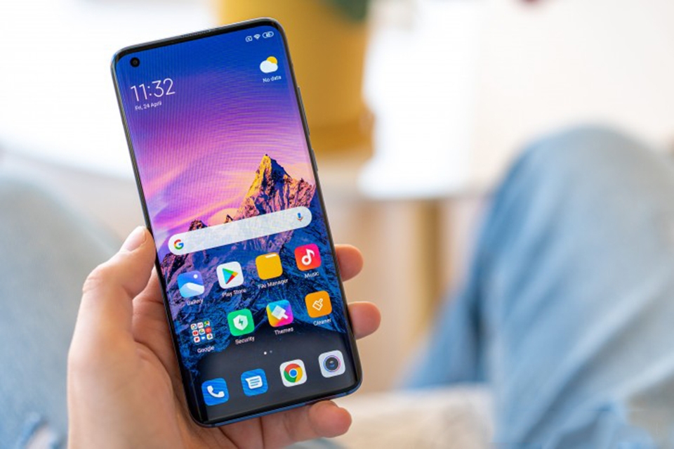 Các flagship giá phải chăng tốt nhất năm 2020