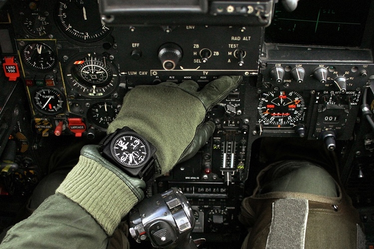 Altimeter là gì? Tìm hiểu về chức năng Altimeter của đồng hồ
