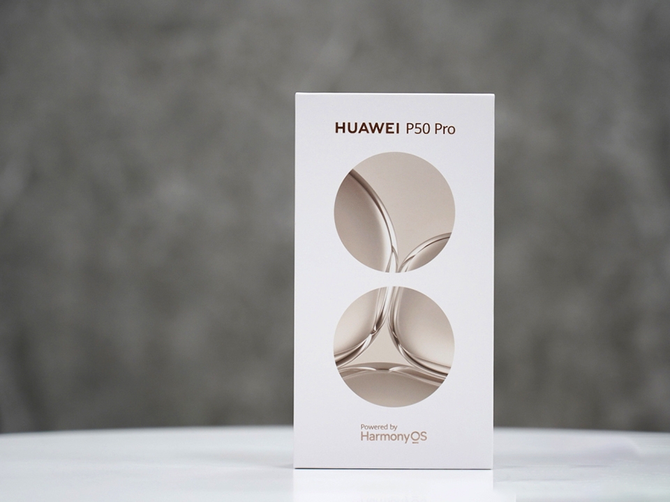Trên tay Huawei P50 Pro: Độc đáo, đột phá và mạnh mẽ