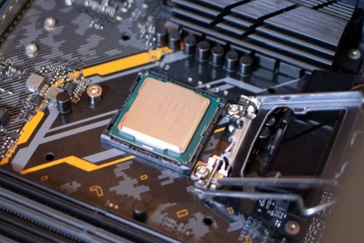 CPU Tray là gì? Phân biệt CPU hàng Box và hàng Tray